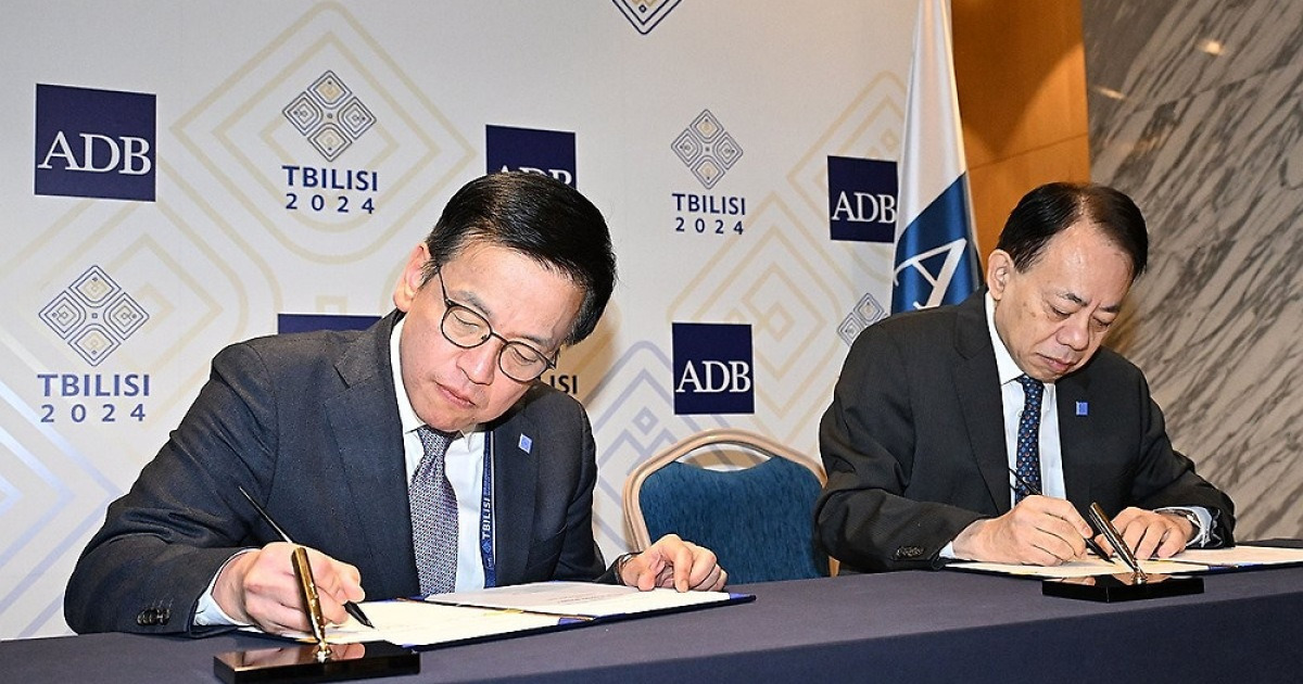 경제협력기금(EDCF)-아시아개발은행(ADB) 협조 융자 MOU 갱신 서명