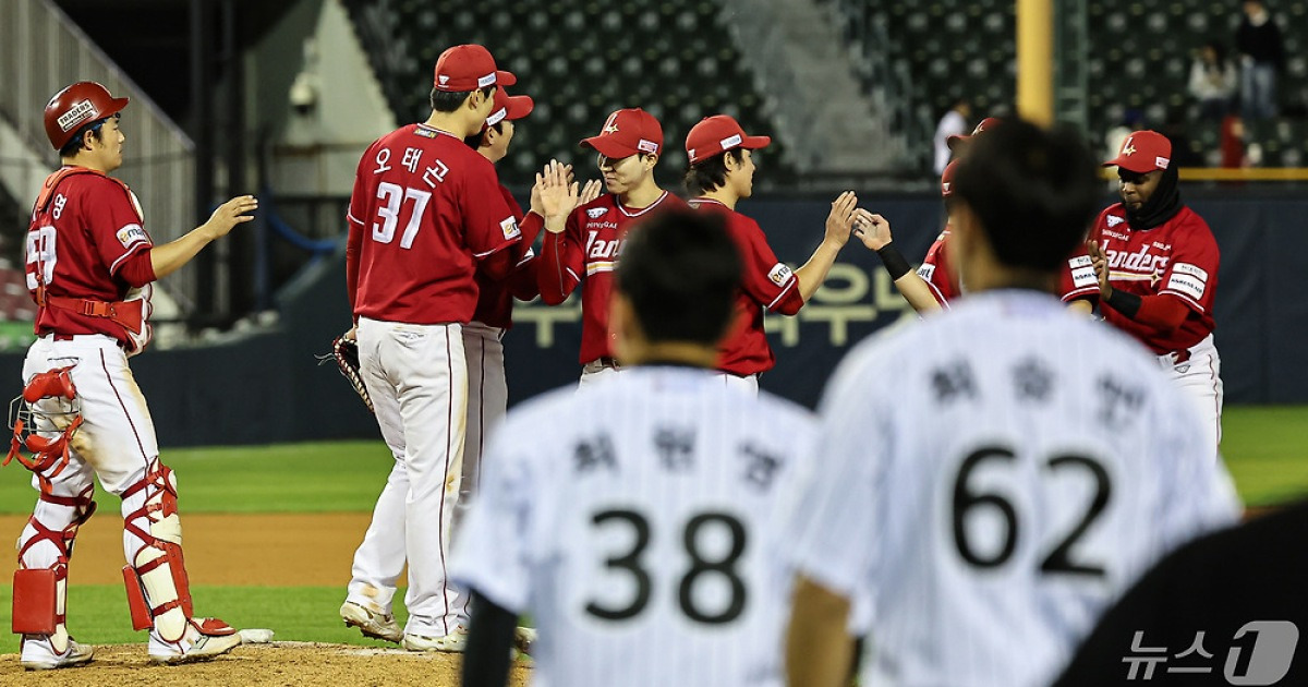 SSG, LG 상대로 4대2 승리