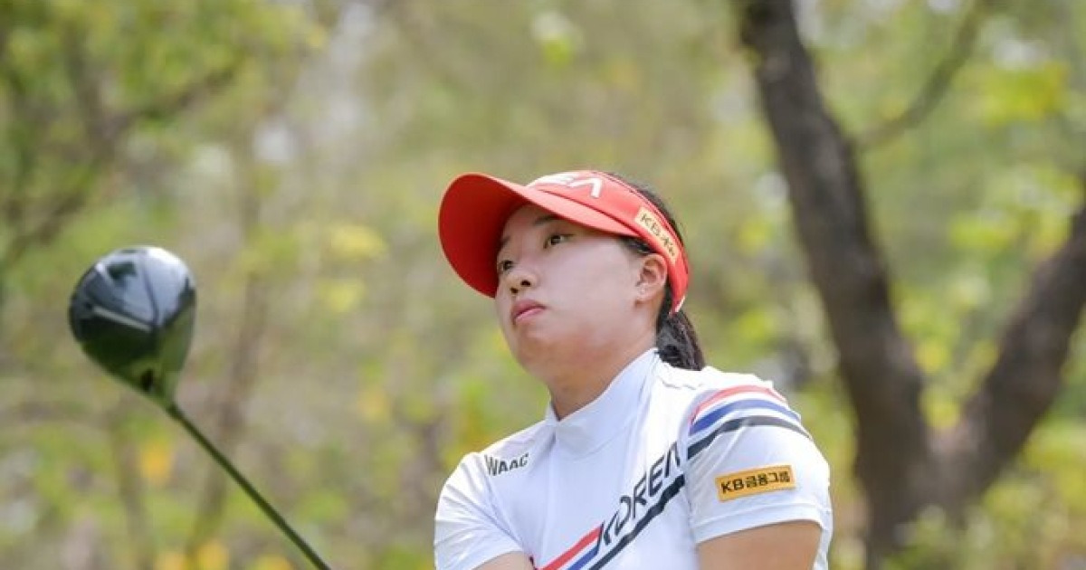 '15세 176일' 이효송, JLPGA 역대 최연소 우승 달성