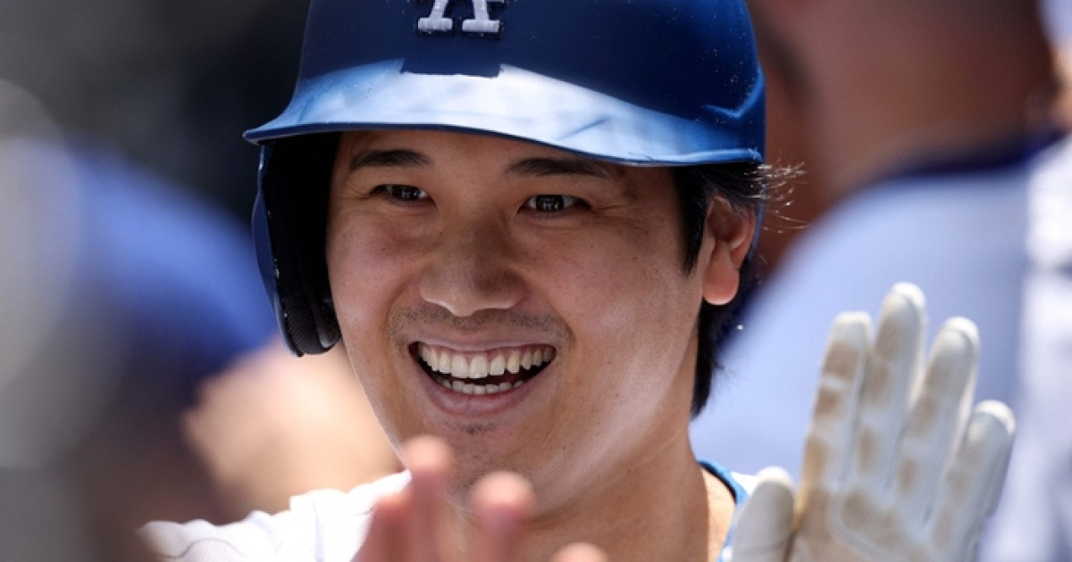 오타니, 다저스 첫 주간 MVP에 로버츠 감독 “스트라이크존 잘 컨트롤”