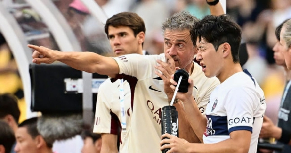 엔리케 감독, UCL 4강서 '이강인 선발 제외→교체 투입'은 오판?... LEE, 18분 뛰고 팀 내 평점 '2위'