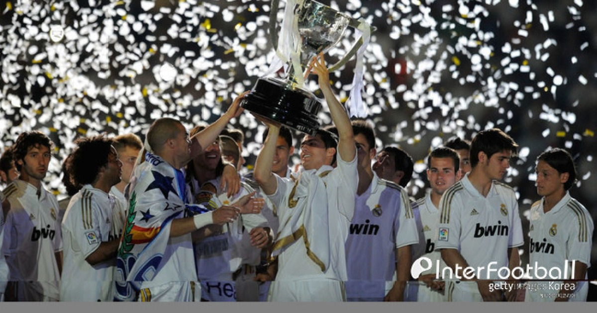 [UCL POINT] 어차피 우승은 레알? UCL 개편 이후 결승 패배 X '최다 우승 14회'