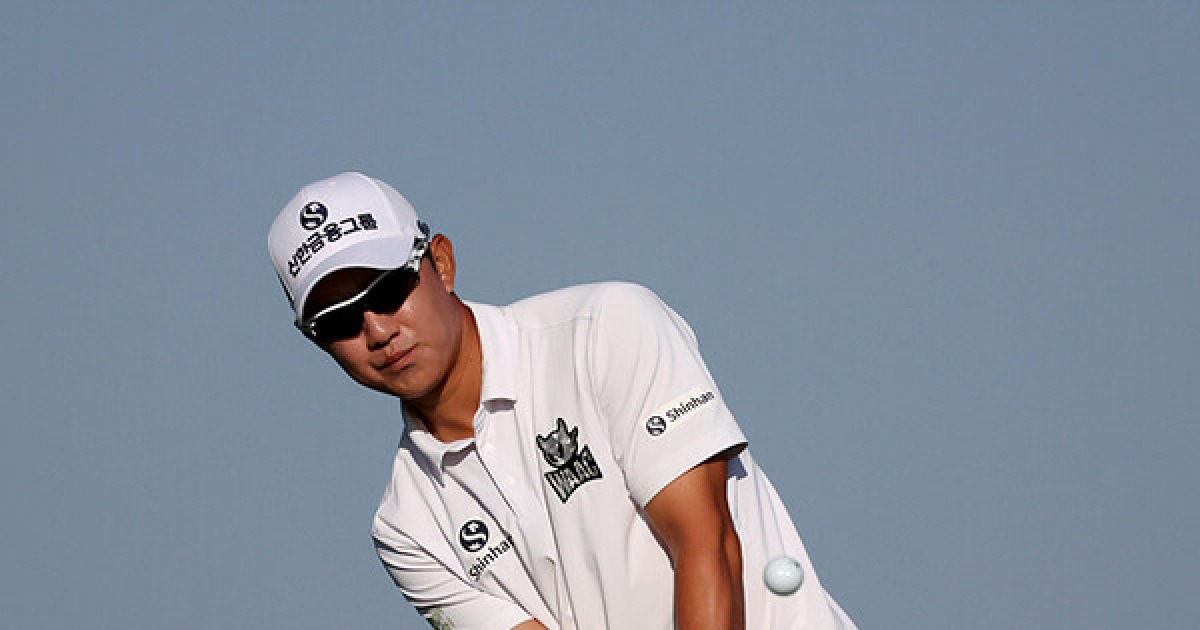 송영한, 일본 '변형 스테이블포드 방식' 대회 3R 공동 5위 [JGTO]