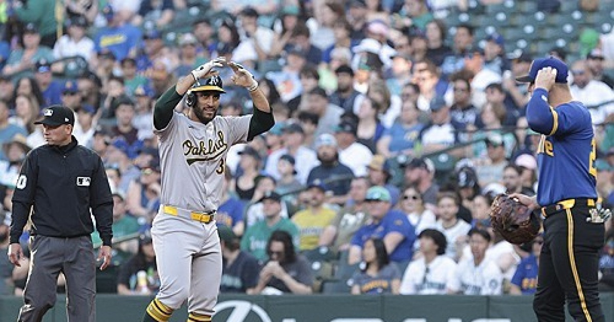 Athletics Mariners Baseball