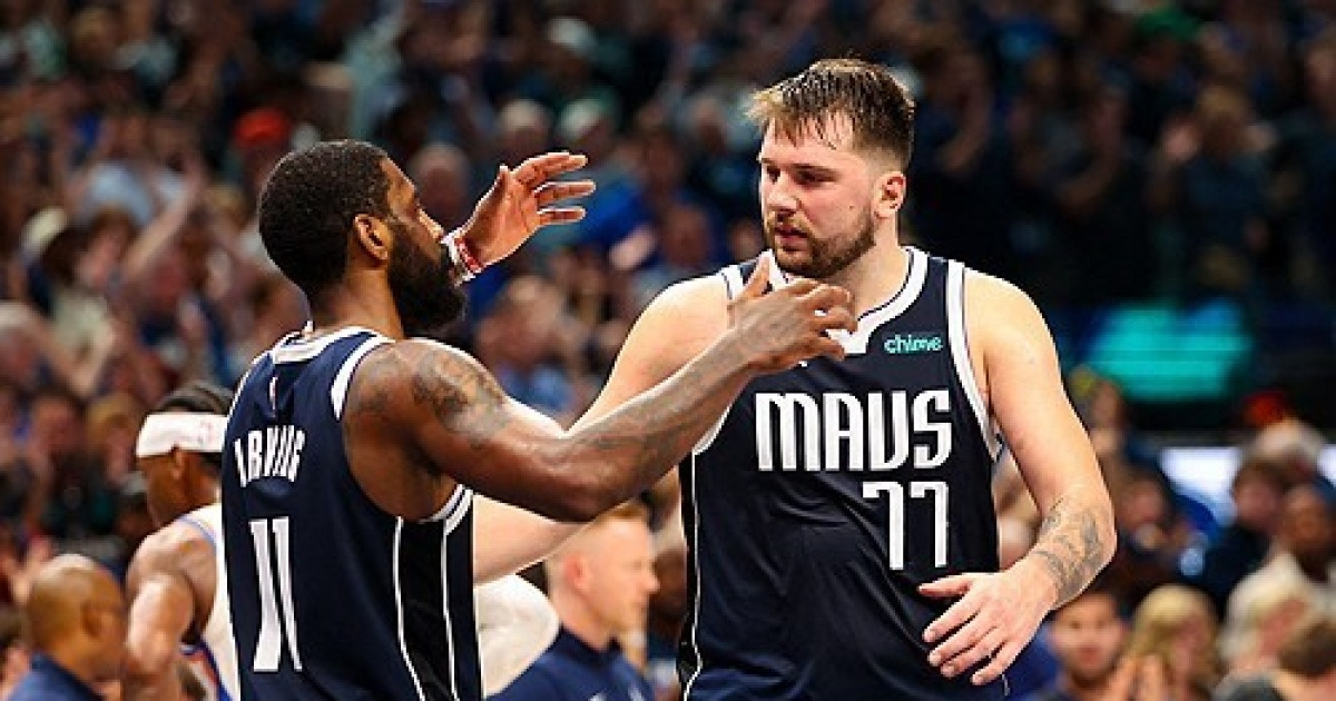 [NBA PO] '돈치치-어빙 44점 합작' 역전승 거둔 댈러스, 시리즈 전적 2승 1패 우위