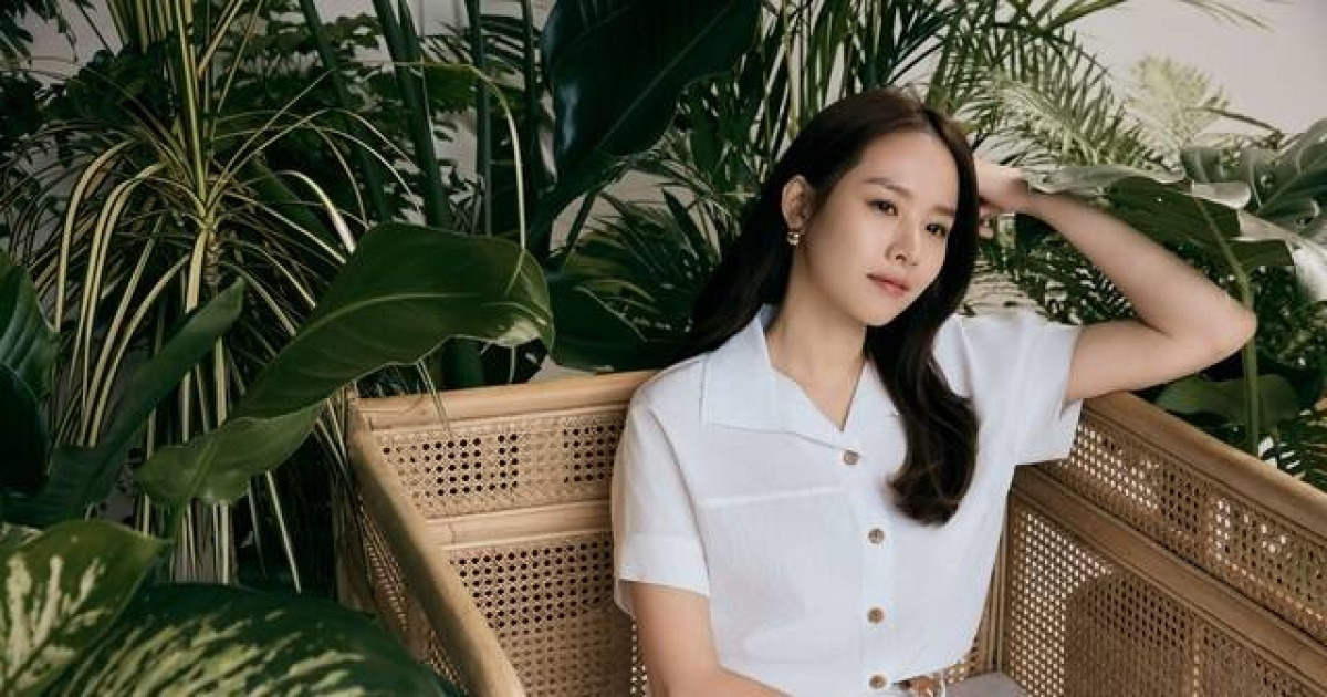 [Biz&Girl] 이랜드 클라비스, 조윤희와 '에스닉 리조트' 파트2 공개