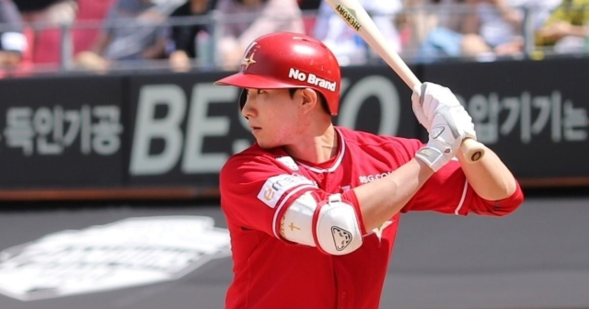 SSG 26세 유격수의 미친 9안타쇼, AVG 0.301·수비이닝 1위…오지환? 박찬호? KBO 최고 유격수 논쟁 ‘다시 시작’[MD광주]