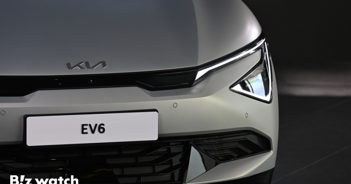 기아 '더뉴 EV6' 디자인 살펴보니…날카로운 눈빛