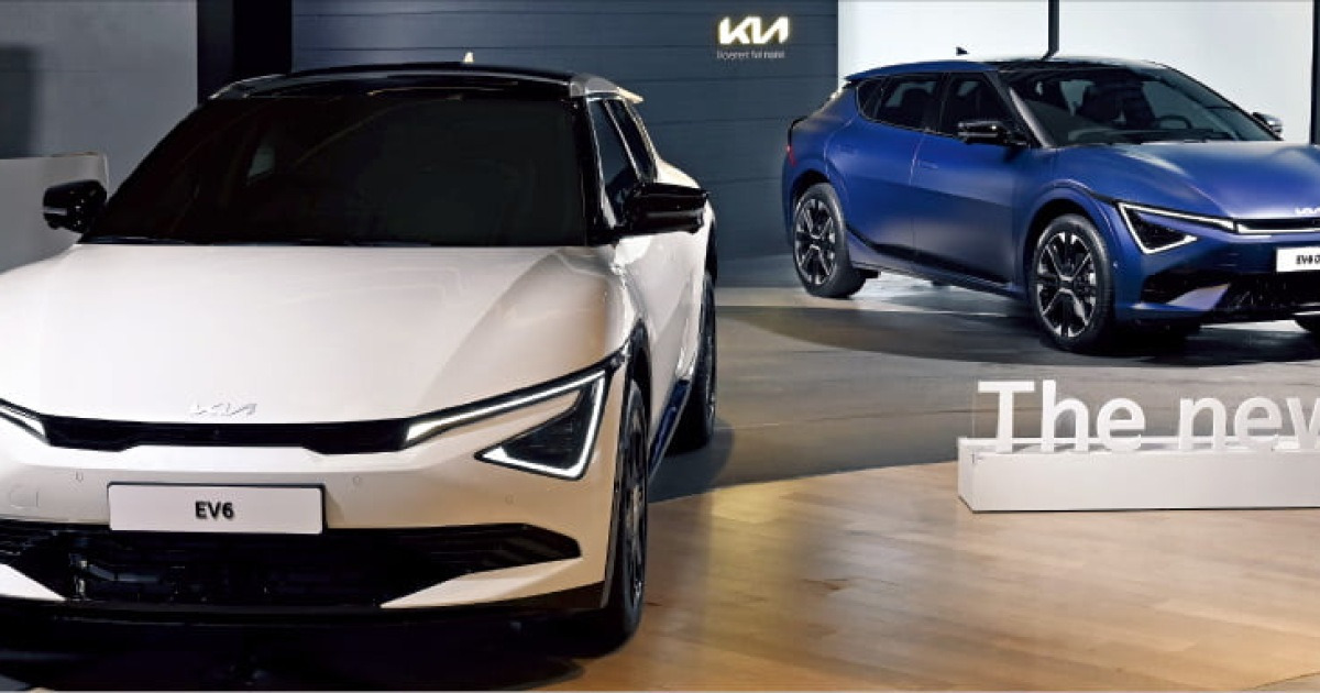 EV6 3년 만의 변신…얼굴 바꾸고 배터리 업