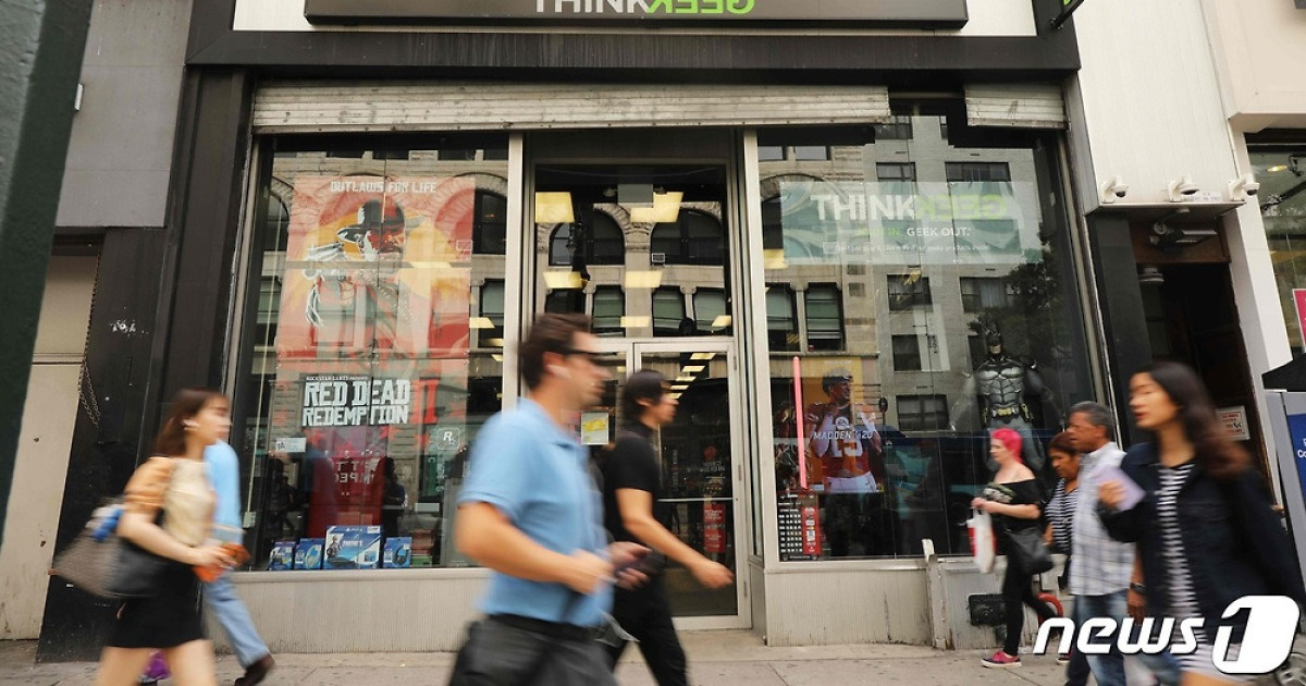 게임스톱 60%-AMC 32% 폭등, 밈주식 이틀째 랠리(종합)