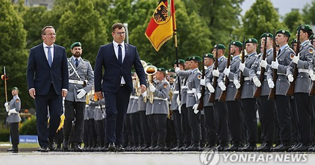 GERMANY LITHUANIA DEFENSE