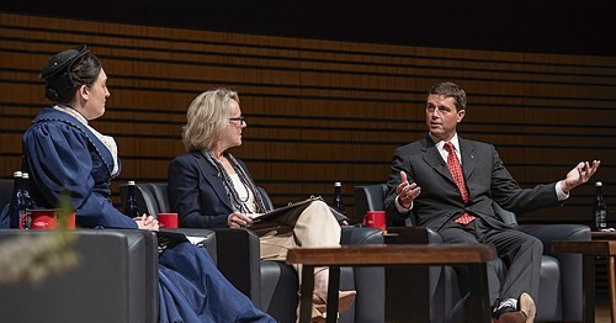 Rensselaer Polytechnic Institute Bicentennial Colloquy.