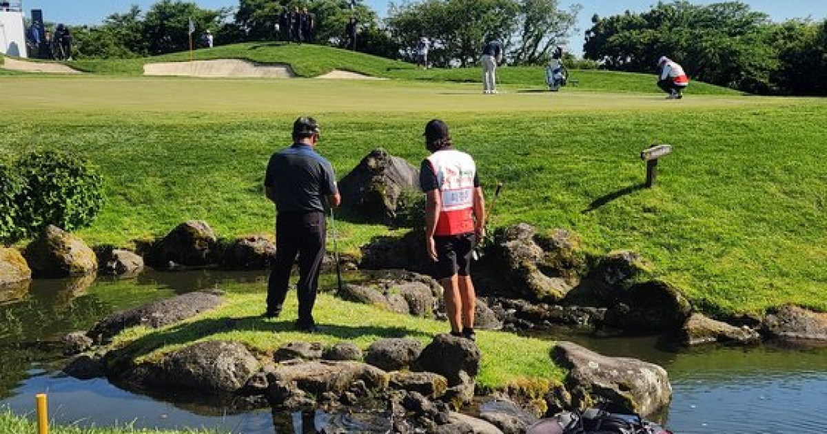 "54세 생일 하늘도 도왔다"…최경주, KPGA 최고령 우승