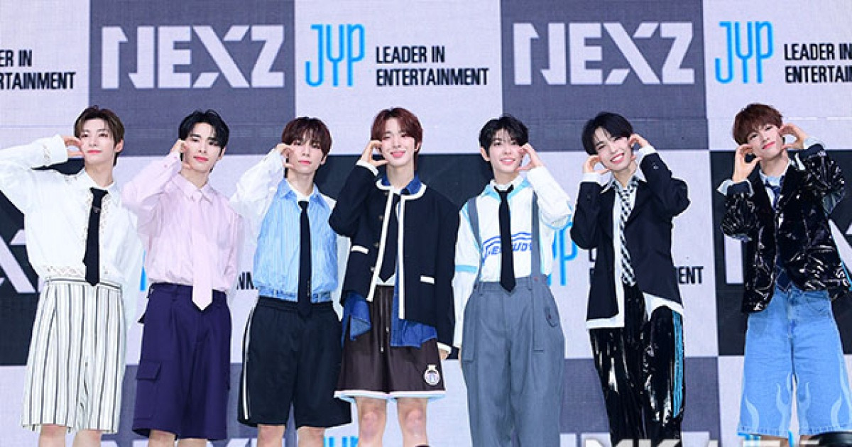 ‘JYP 新 보이그룹’ NEXZ(넥스지), 싱글 ‘Ride the Vibe’ 발표하고 데뷔