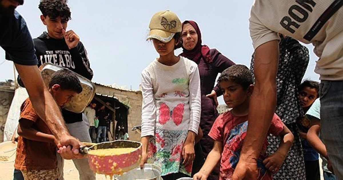 MIDEAST-GAZA-RAFAH-FOOD-RELIEF