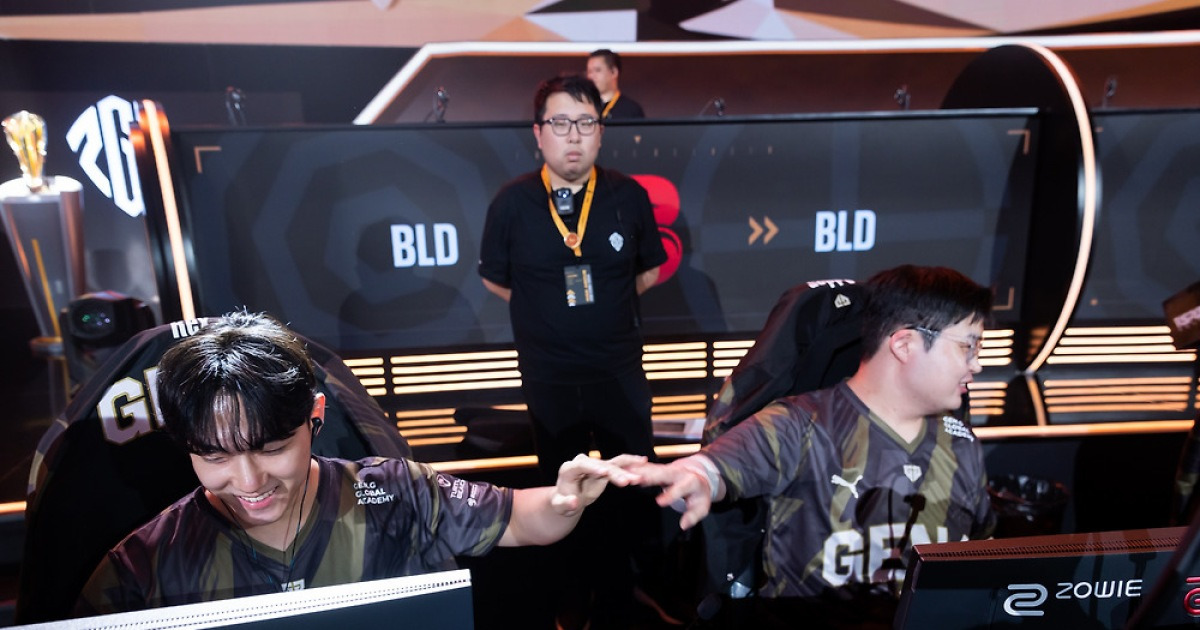 [PGS 3] 안정감 빛난 젠지, 그룹 스테이지 첫날 2위…GF 청신호