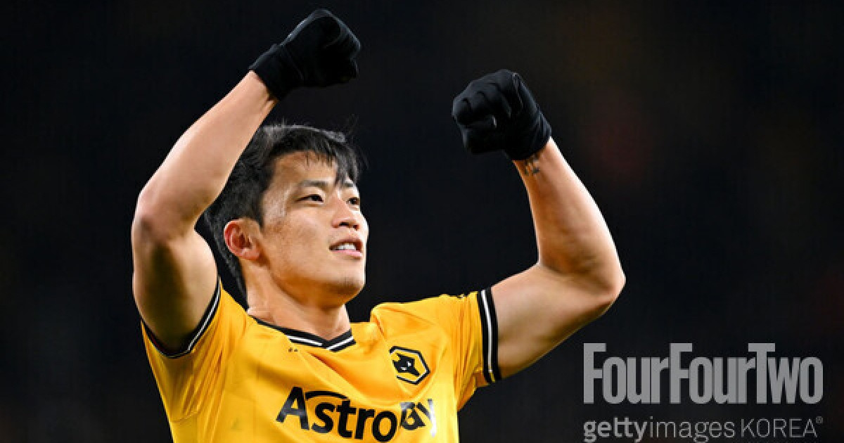 [442.live] "선배님이 주신 감동과 추억 못 잊어"...3시즌 만에 박지성 'PL 득점' 넘은 황희찬