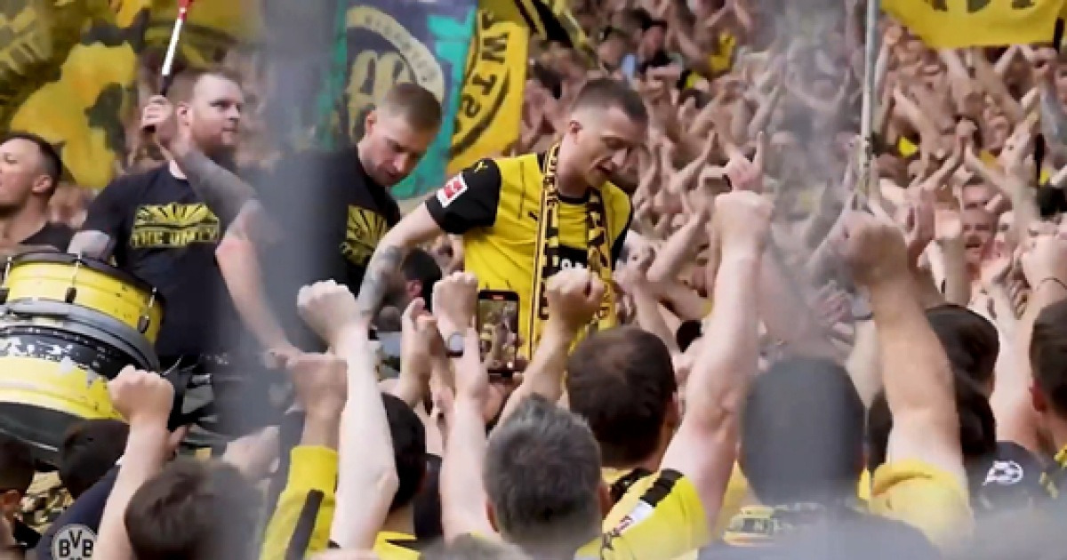 [VIDEO] Follow Reus on his amazing farewell with BVB fans