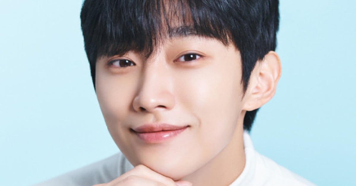 B1A4 출신 배우 진영, 매니지먼트 런과 전속계약