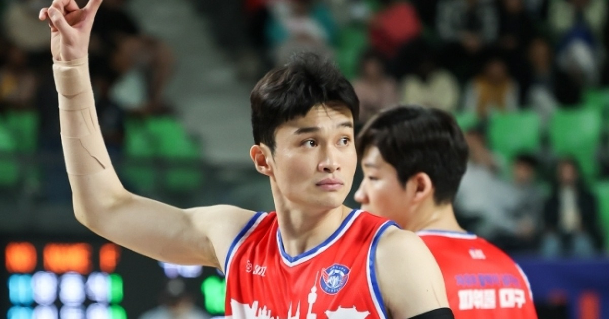 ‘KBL 컴백 논란’ 이대성, 1년 만에 다시 기자회견…삼성과 2년 6억원 FA 계약
