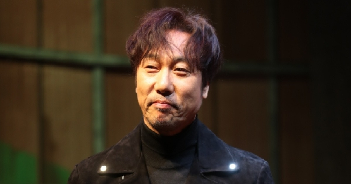 레전드 ‘별밤지기 이문세 13년 만에 라디오 Dj 복귀