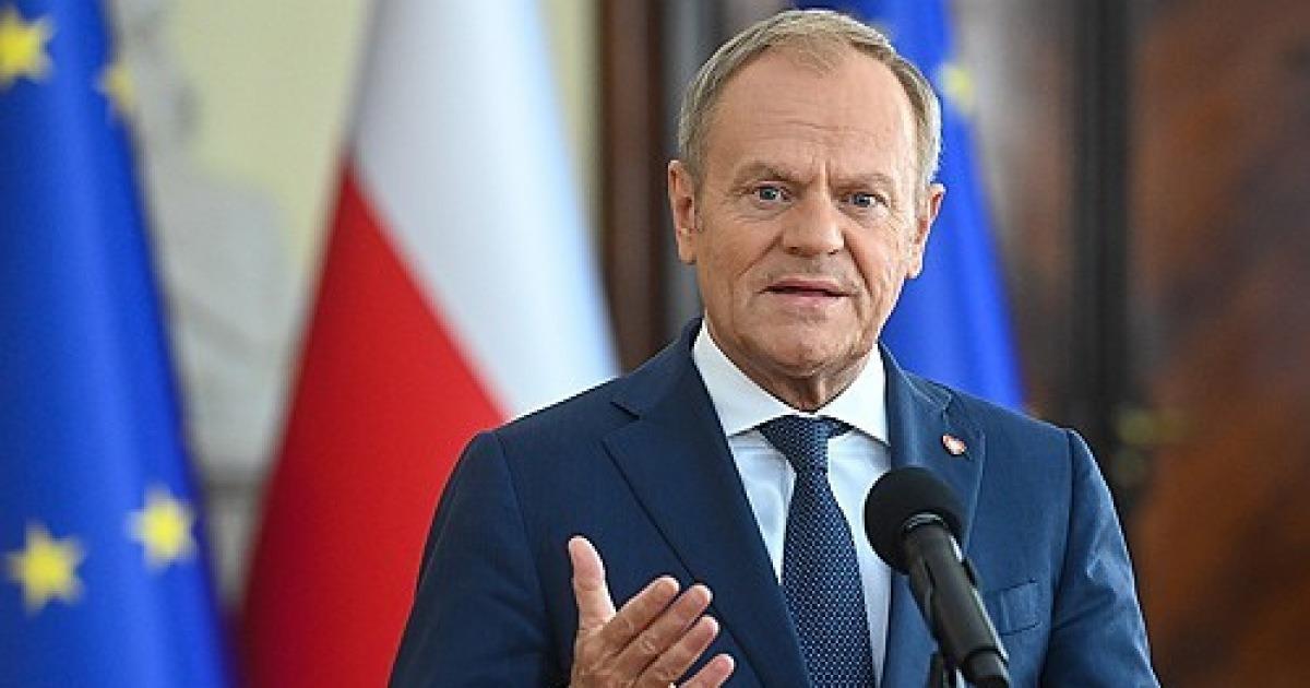 POLAND GOVERNMENT