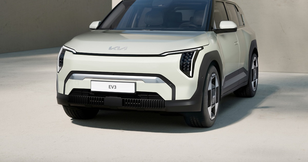 주행거리 최대 ‘501㎞’, 소형 전기차 기아 EV3 공개 | 로드테스트