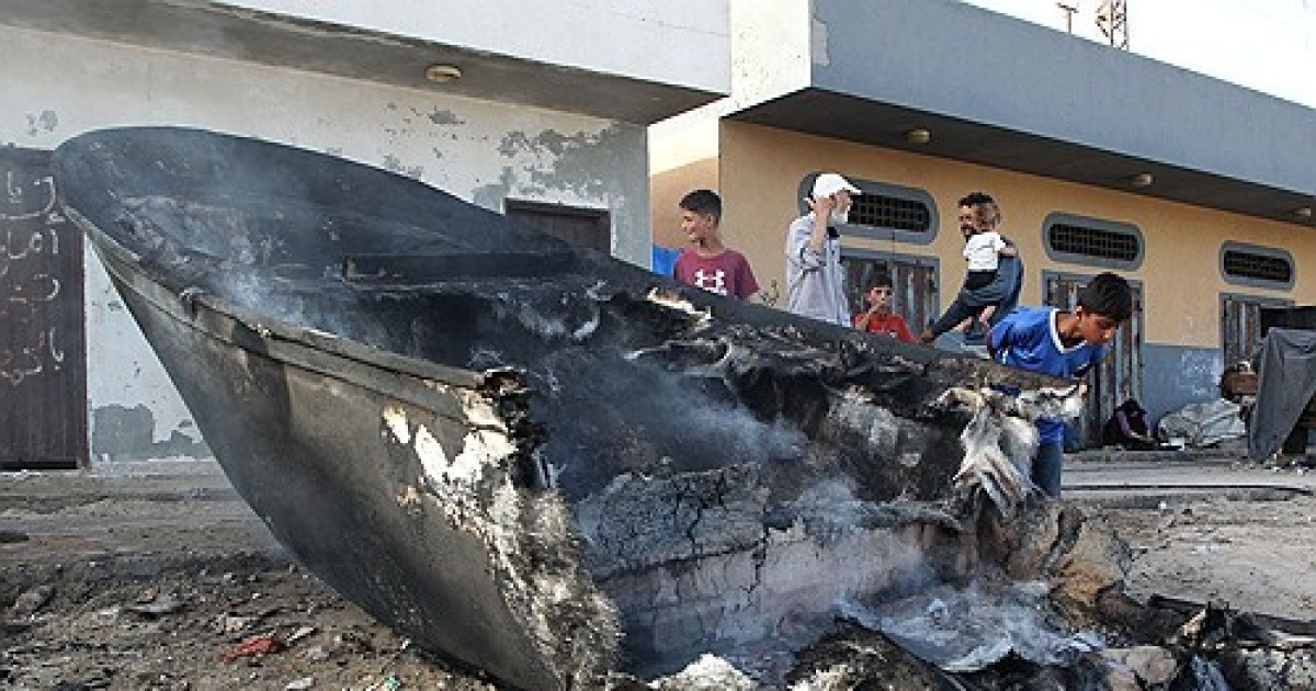MIDEAST-GAZA-RAFAH-BURNT BOAT