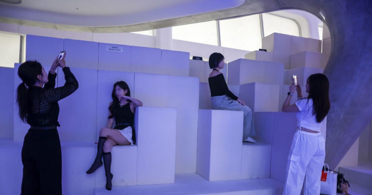 사진으로 남기는 DDP 쇼룸