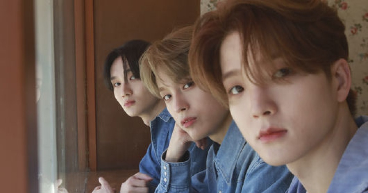 밴드 W24, 6월 3일 EP앨범 'MMM: Memory Making Moment' 발매