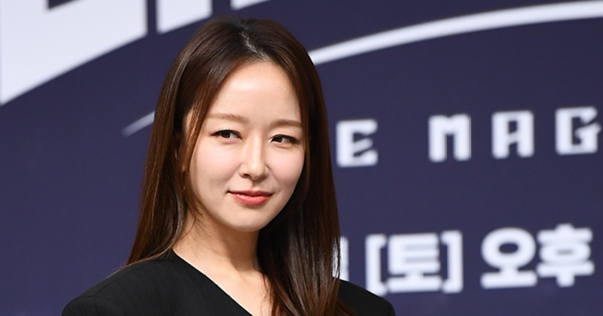 St포토 박선영 카리스마 있게~