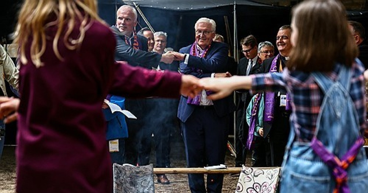 GERMANY RELIGION CATHOLIC DAYS