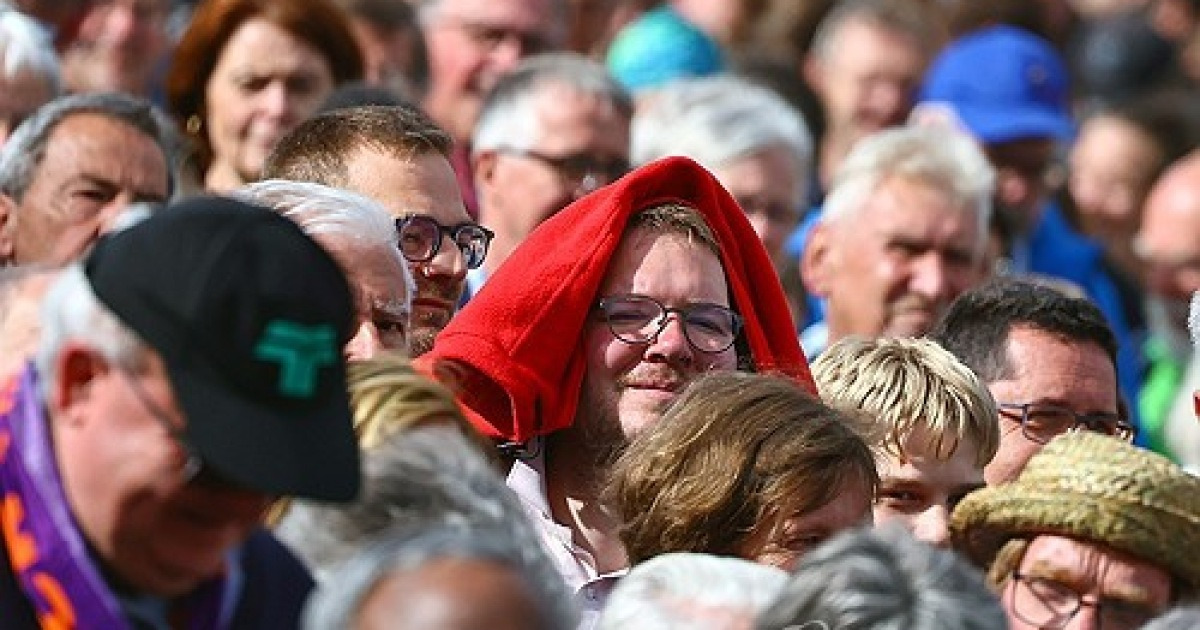 GERMANY RELIGION CATHOLIC DAYS