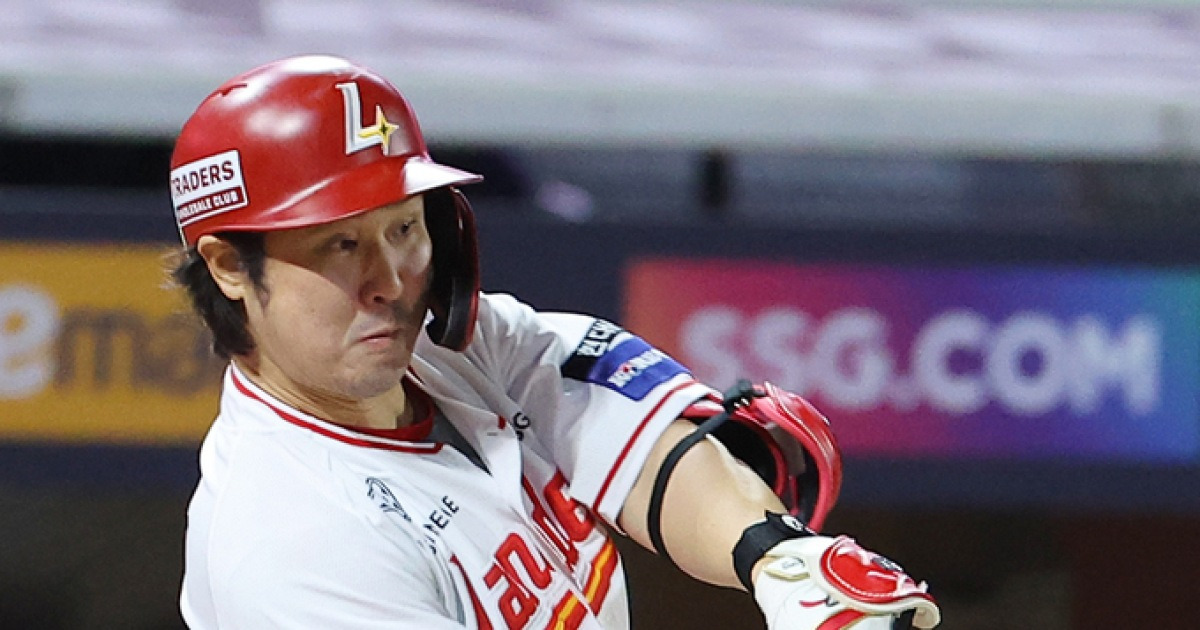 '에이스의 힘… 최정 역전 투런포' SSG, LG 잡고 8연패 수렁 탈출