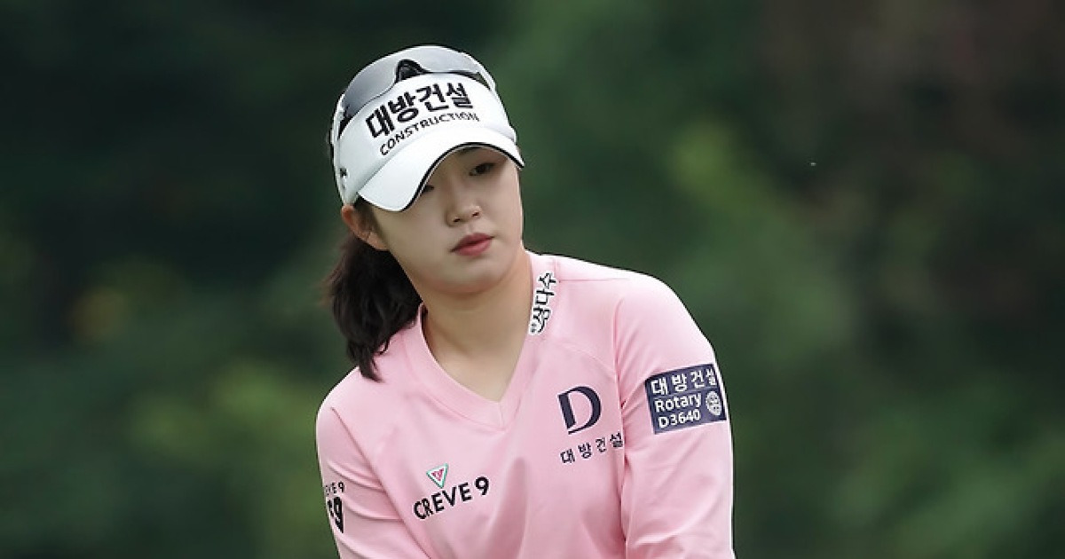 [mhn포토] 임진영 칩 인 버디 노려요