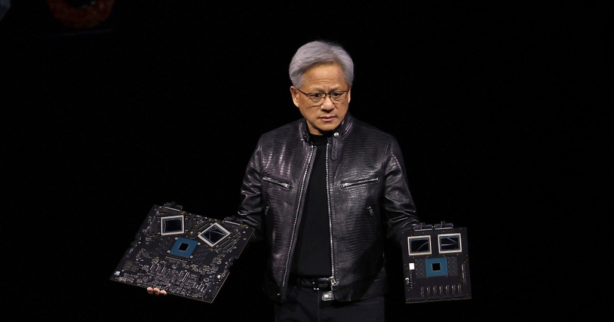 젠슨황 엔비디아 CEO "삼성전자로부터 HBM 공급받을 것"