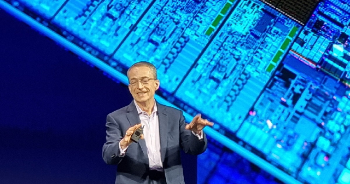 팻 겔싱어 인텔 CEO "신규 CPU '루나 레이크', TSMC와 협력해 제조"