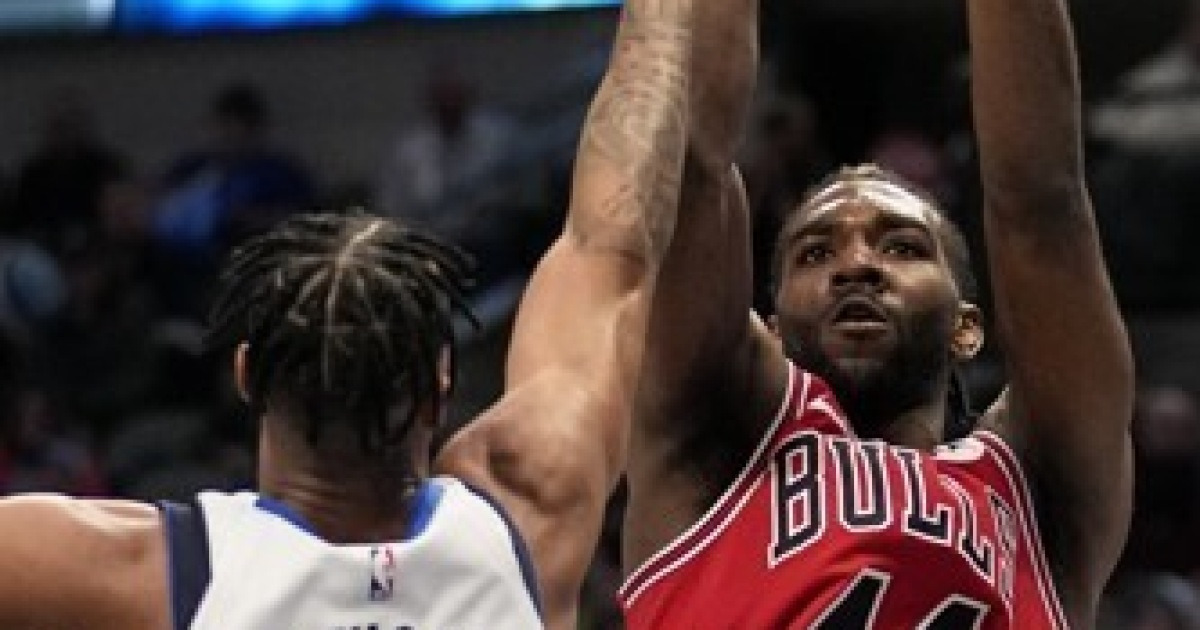 [NBA] 아쉽게 PO 탈락한 OKC, '미완의 대기' 포워드에 관심