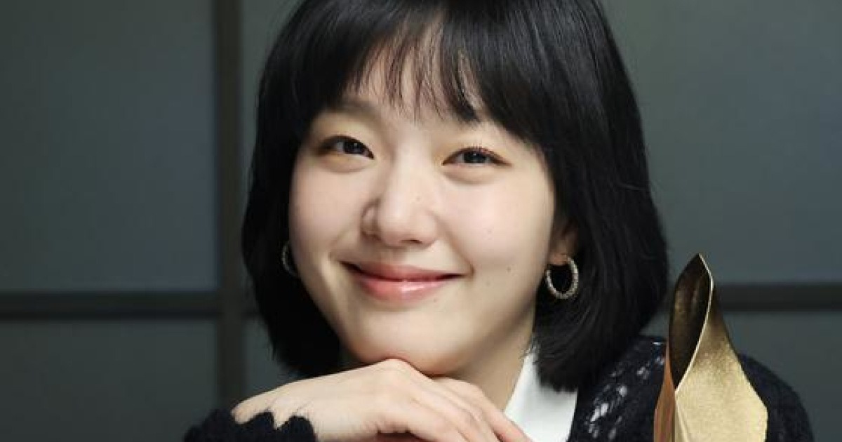 [백상 인터뷰] 김고은 "첫 1000만에 큰 상 뭉클…하루하루 잘 살게요"