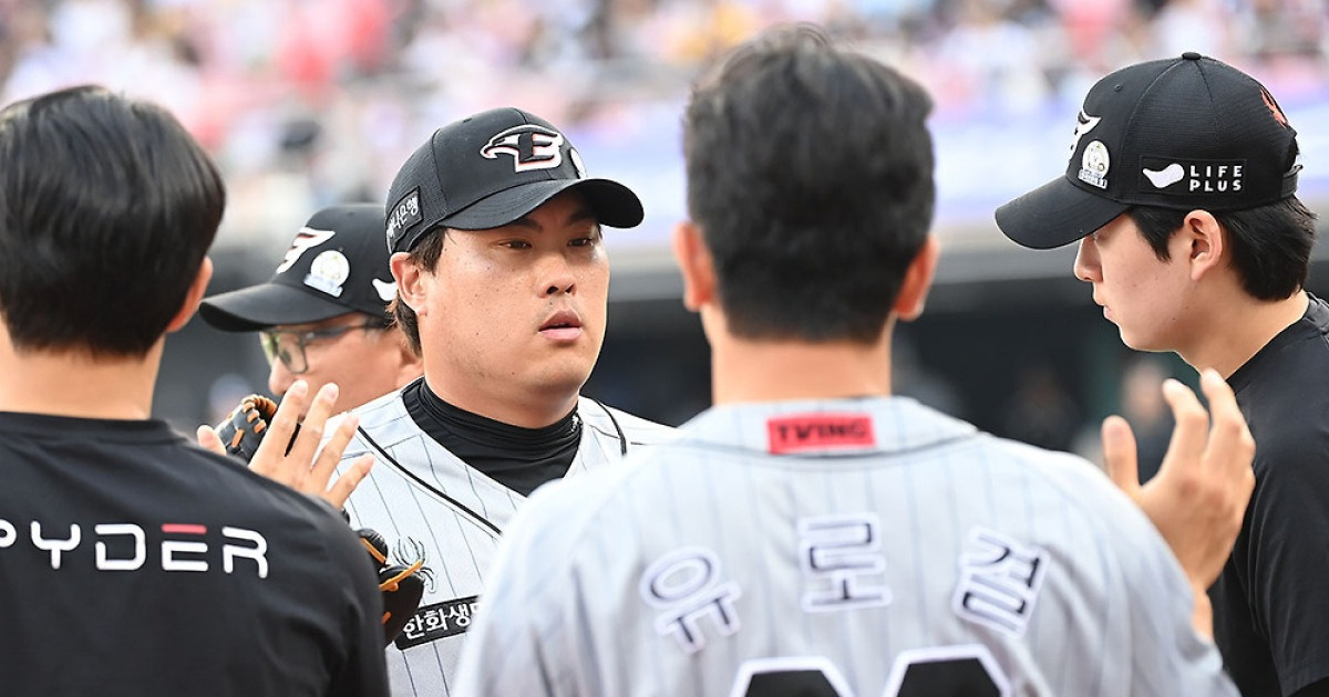 '최고구속 149km 쾅+시즌 4승 보인다' 류현진, KT전 6이닝 무실점+시즌 6번째 QS [수원 라이브]