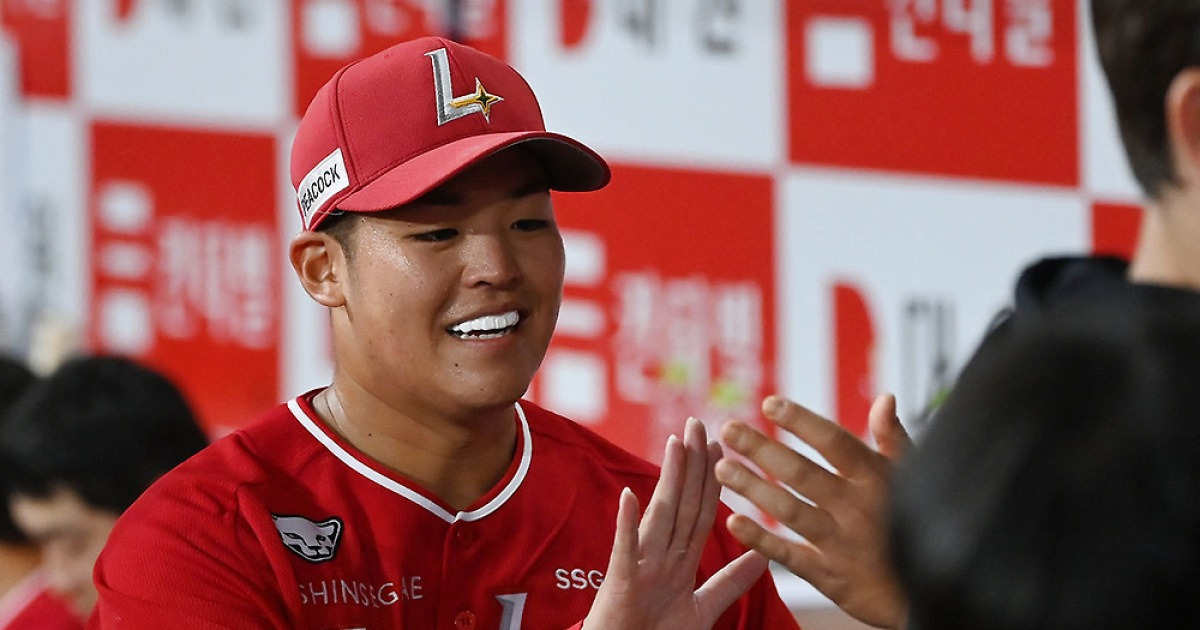 '첫 해외여행이 SSG 입단→KBO 데뷔전 승리' 월봉 1000만원 日 독립리거, '한국의 구도' 부산 간다