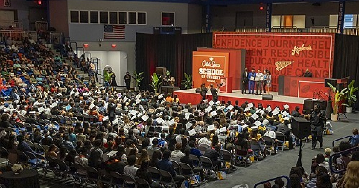 Big Brothers Big Sisters Miami Graduation Ceremony Presented By Old ...