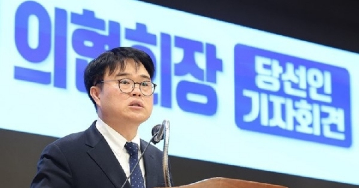 의협 회장, 판사 얼굴 공개하며 "이 여자 제정신이냐"