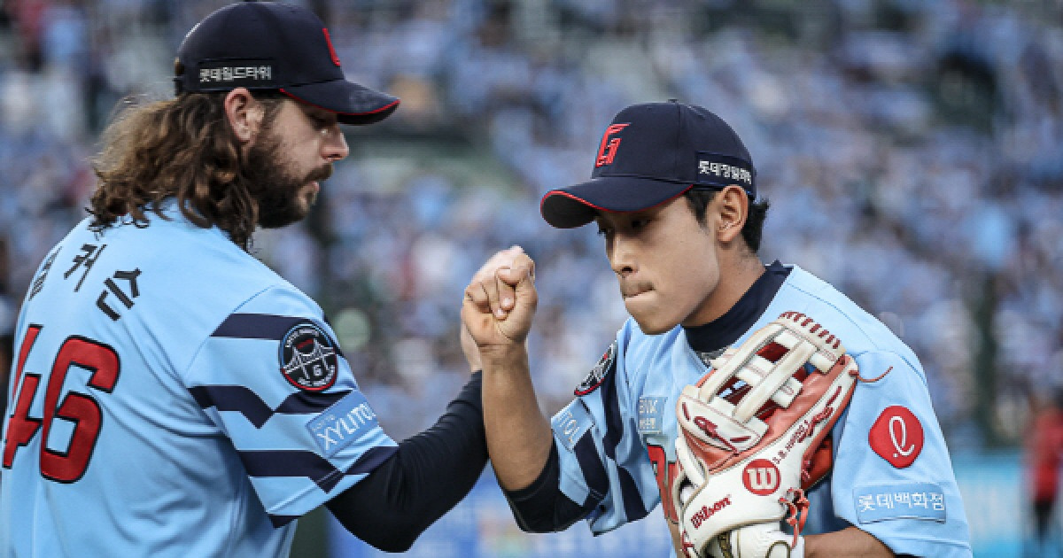 롯데, SSG와의 DH 2차전 승…윌커슨 7.2이닝 3실점 호투