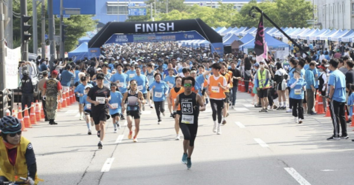 “광명에서 개성으로” 2024 KTX광명역 평화마라톤 성료