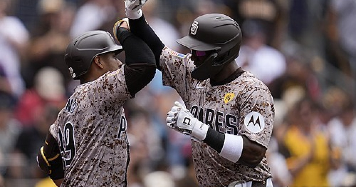 Diamondbacks Padres Baseball