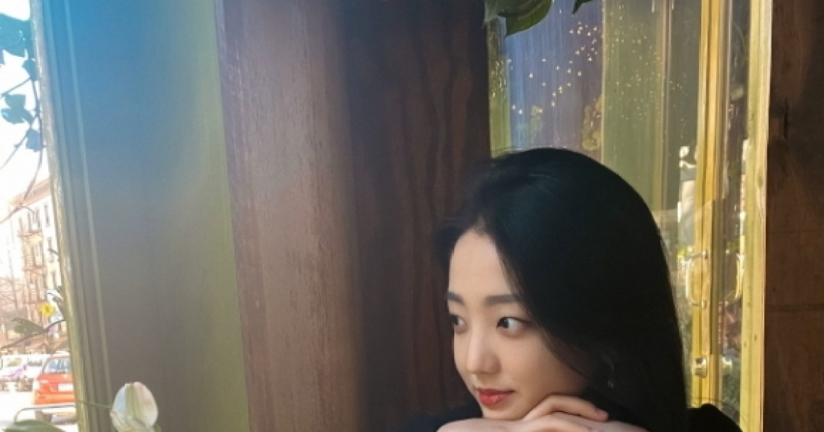 대조적 요소의 조화 통해 아름다움 만든다…패션 디자이너 ‘전주원(Juwon Jeon)’