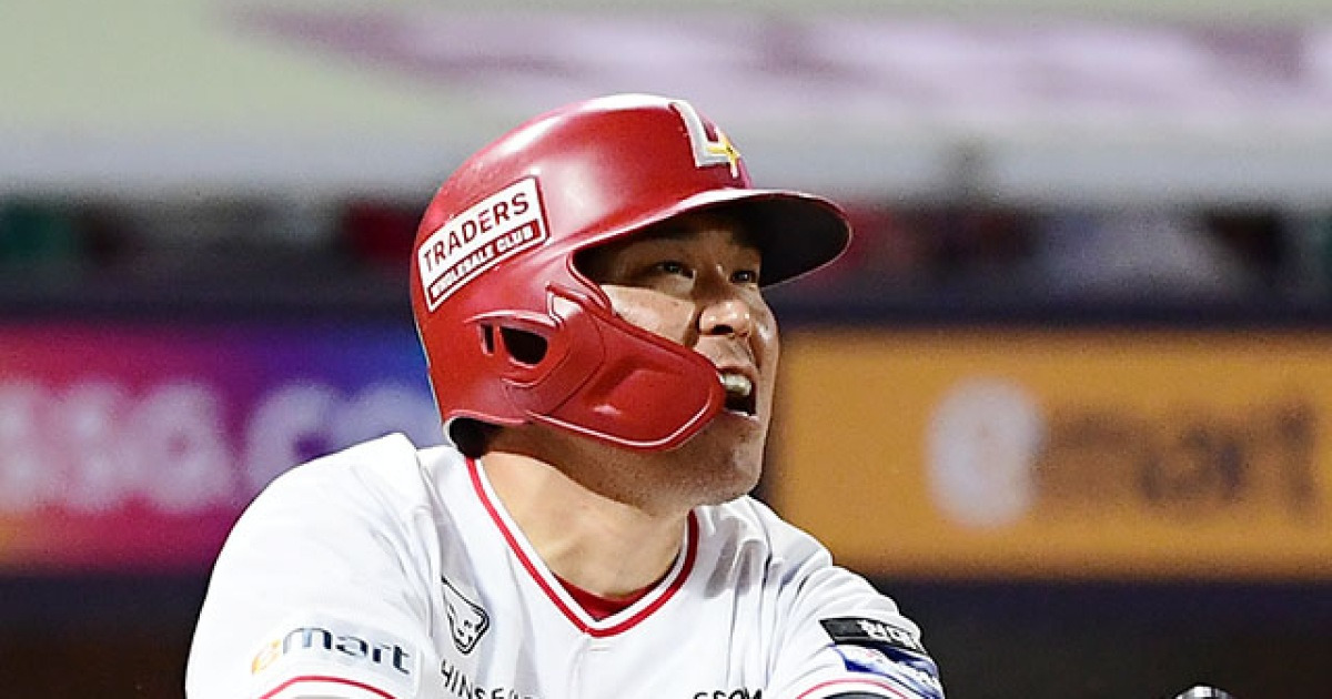 ‘시라카와 홈 데뷔승+한유섬 쐐기 스리런’ SSG, KIA 7대 1 완파로 위닝 시리즈 확정 [MK문학]