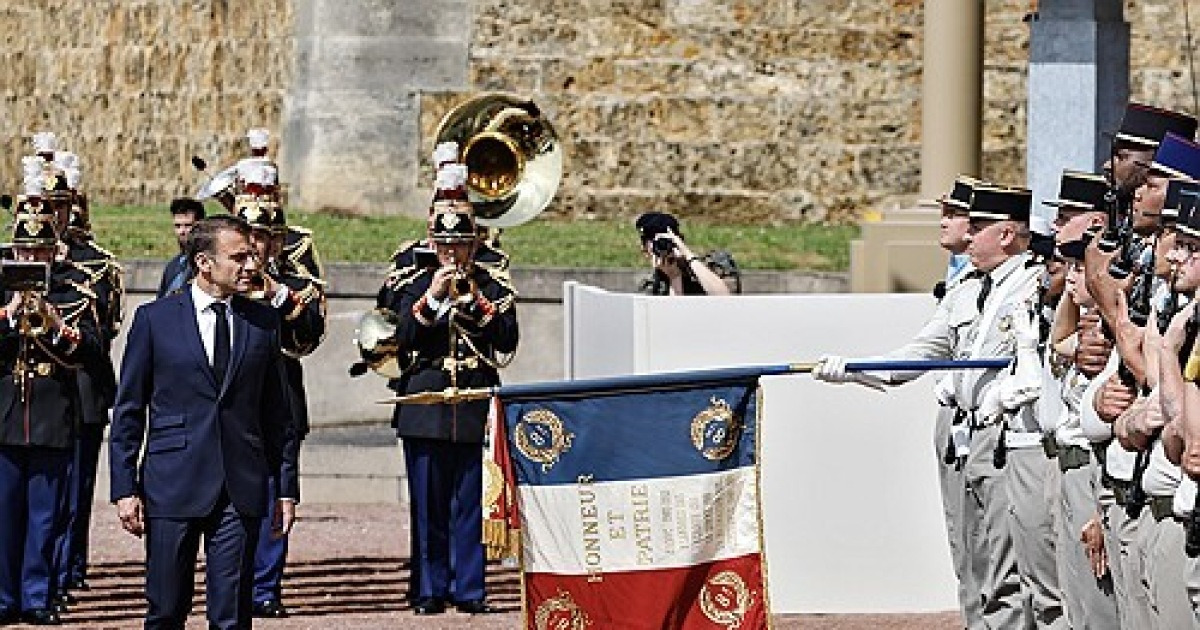 FRANCE HISTORY ANNIVERSARY