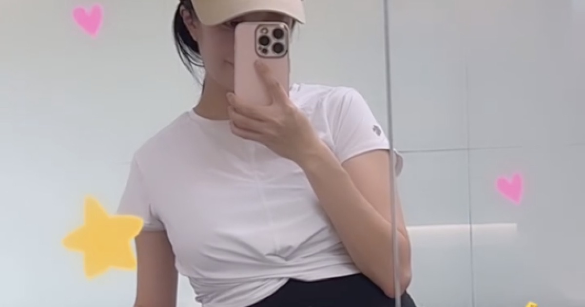 곧 출산인데 50.4kg… 아야네, 비결은 필라테스?